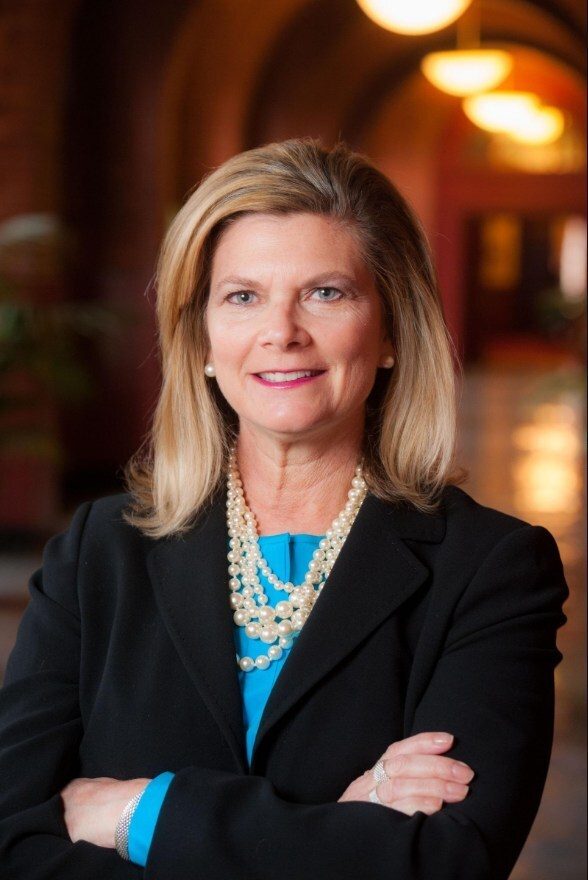 Lisa Davis Named Chief Information Officer for Blue Shield of ...